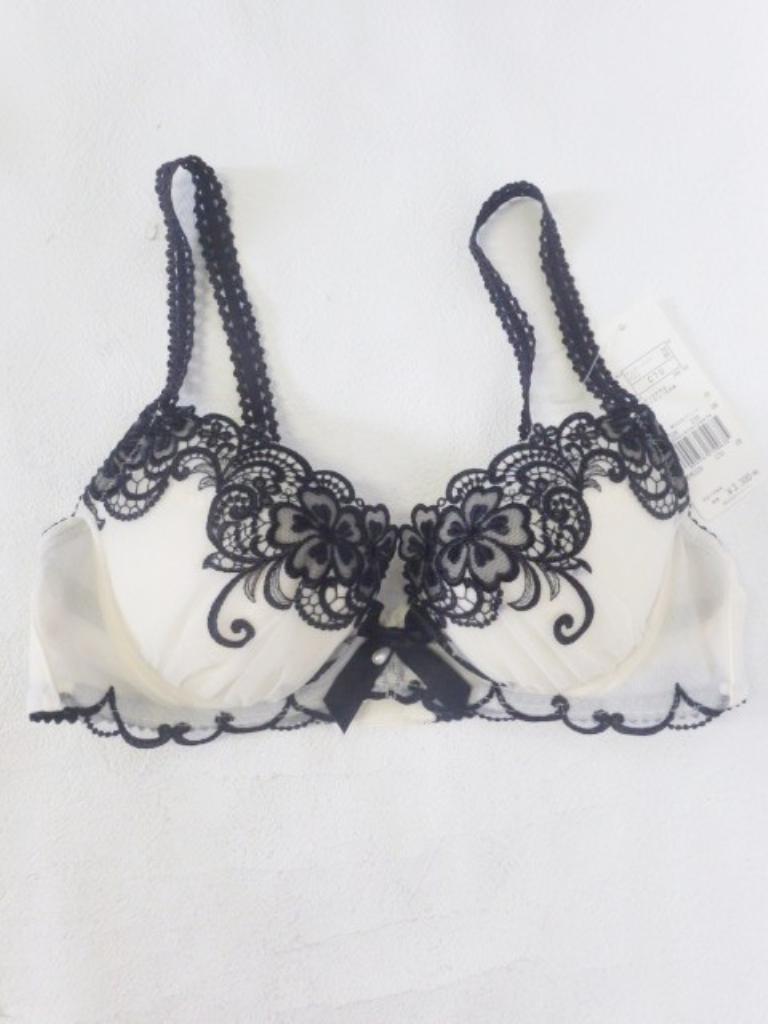 Wacoal AMPHI ブラ＆ショーツ C70 ファミール｜Wacoal AMPHIのメンズの古着通販 - ミラクルボックス