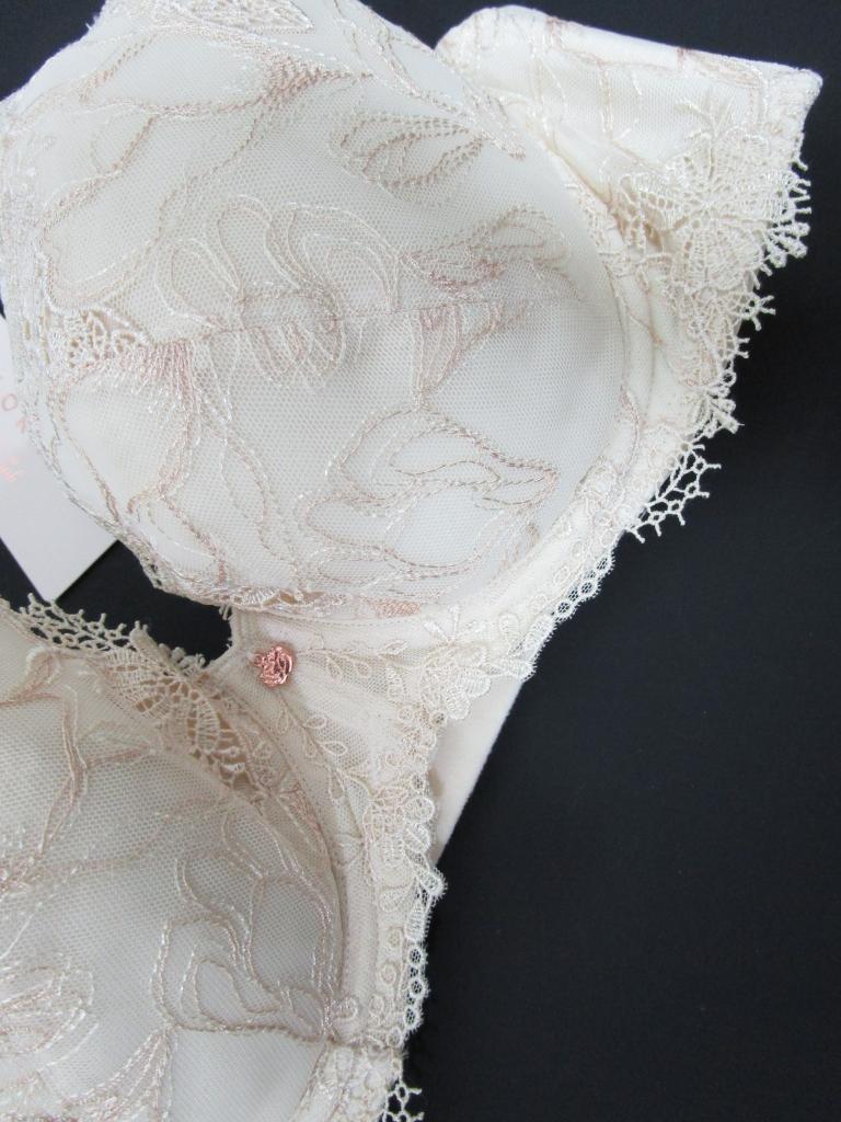 Triumph FLORALE ブラジャー D75 ジュリア名古屋店｜Triumph FLORALEのメンズの古着通販 - ミラクルボックス