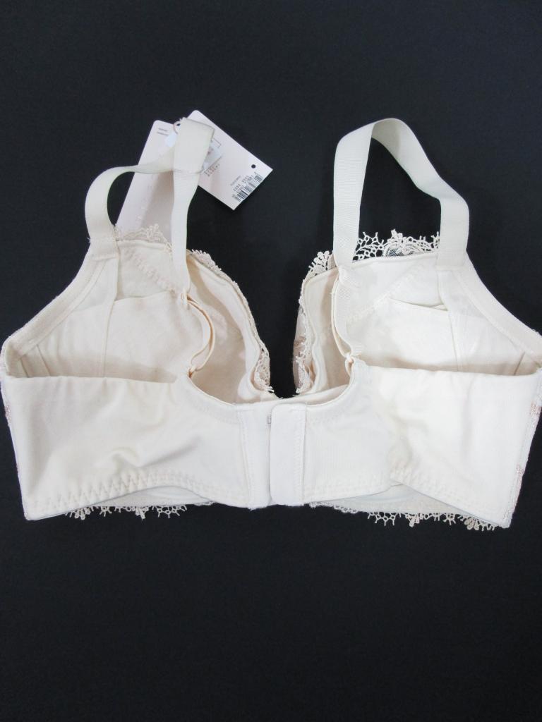 Triumph FLORALE ブラジャー D75 ジュリア名古屋店｜Triumph FLORALEのメンズの古着通販 - ミラクルボックス