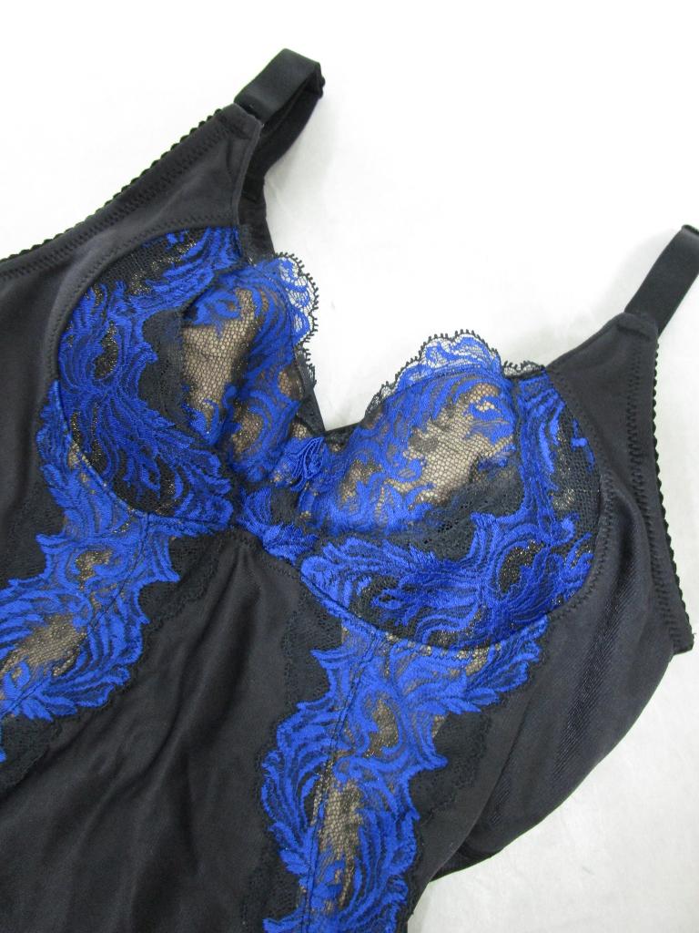 MARUKO【B70M】 ランジェリー B70 ジュリア名古屋店｜MARUKO【B70M】の香水・コスメのアウトレット通販 - ミラクルボックス