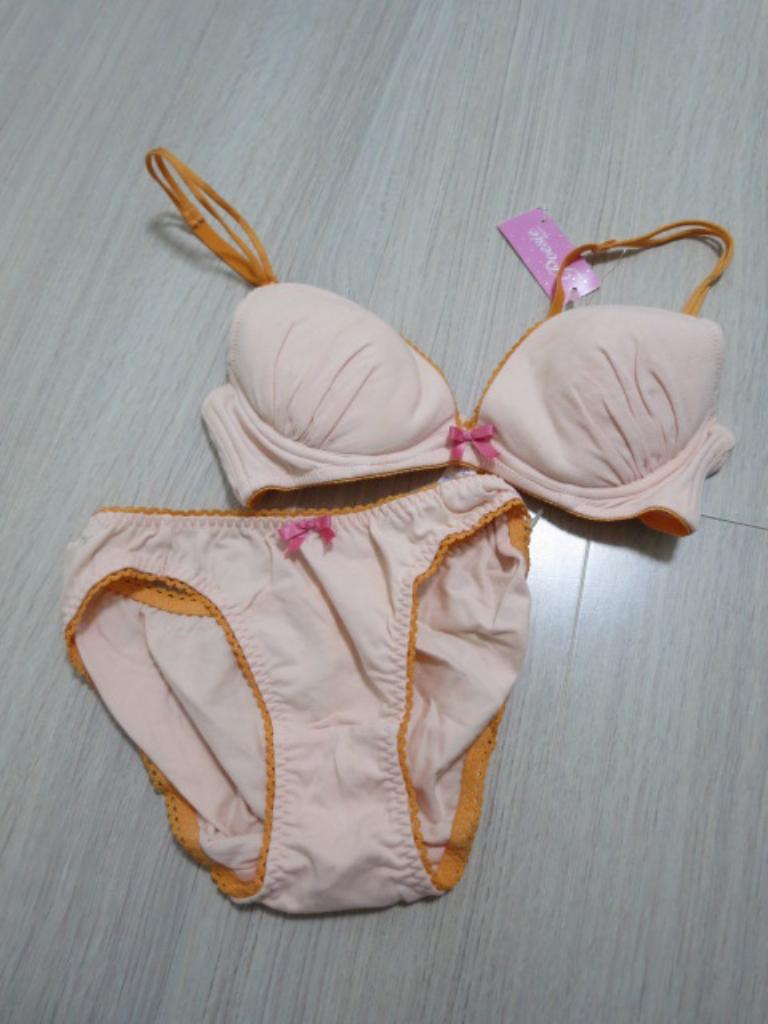 Triumph ブラ＆ショーツ B75 Stylish Lab｜Triumphのメンズの古着通販 - ミラクルボックス